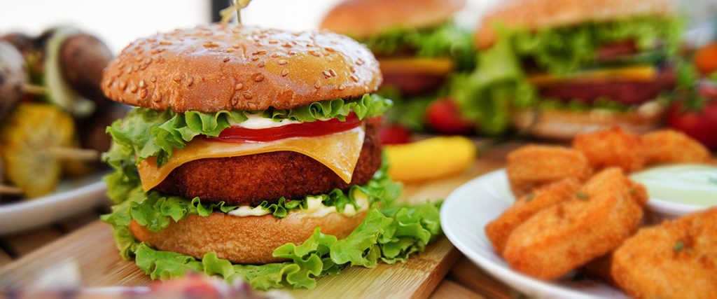 How to stack the perfect crispy burger? - Visionmeat.eu